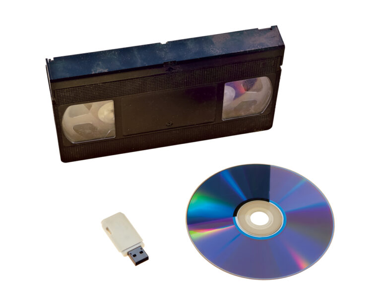 What 15 Groundbreaking Inventions Looked Like When They First Came Out ...